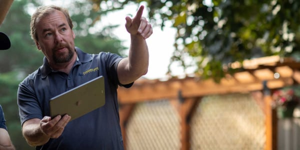 Contractor vs. Subcontractor: What Type Of Contractor Is Required? | Hover